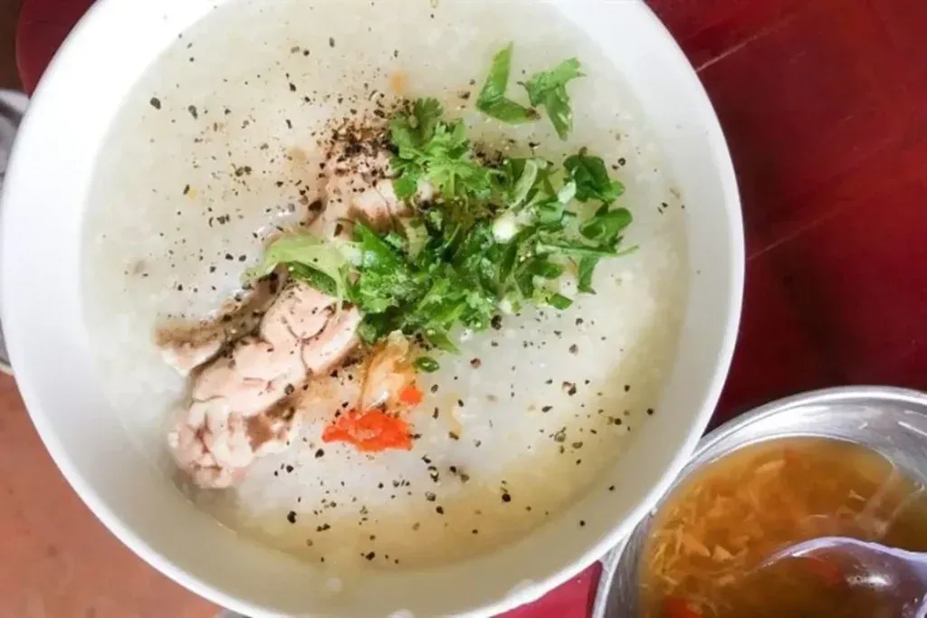 Cháo óc heo – món ăn dặm bổ dưỡng giúp bé phát triển toàn diện