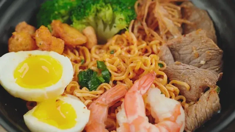 Mì tôm và tác hại của nó đối với phụ nữ mang thai